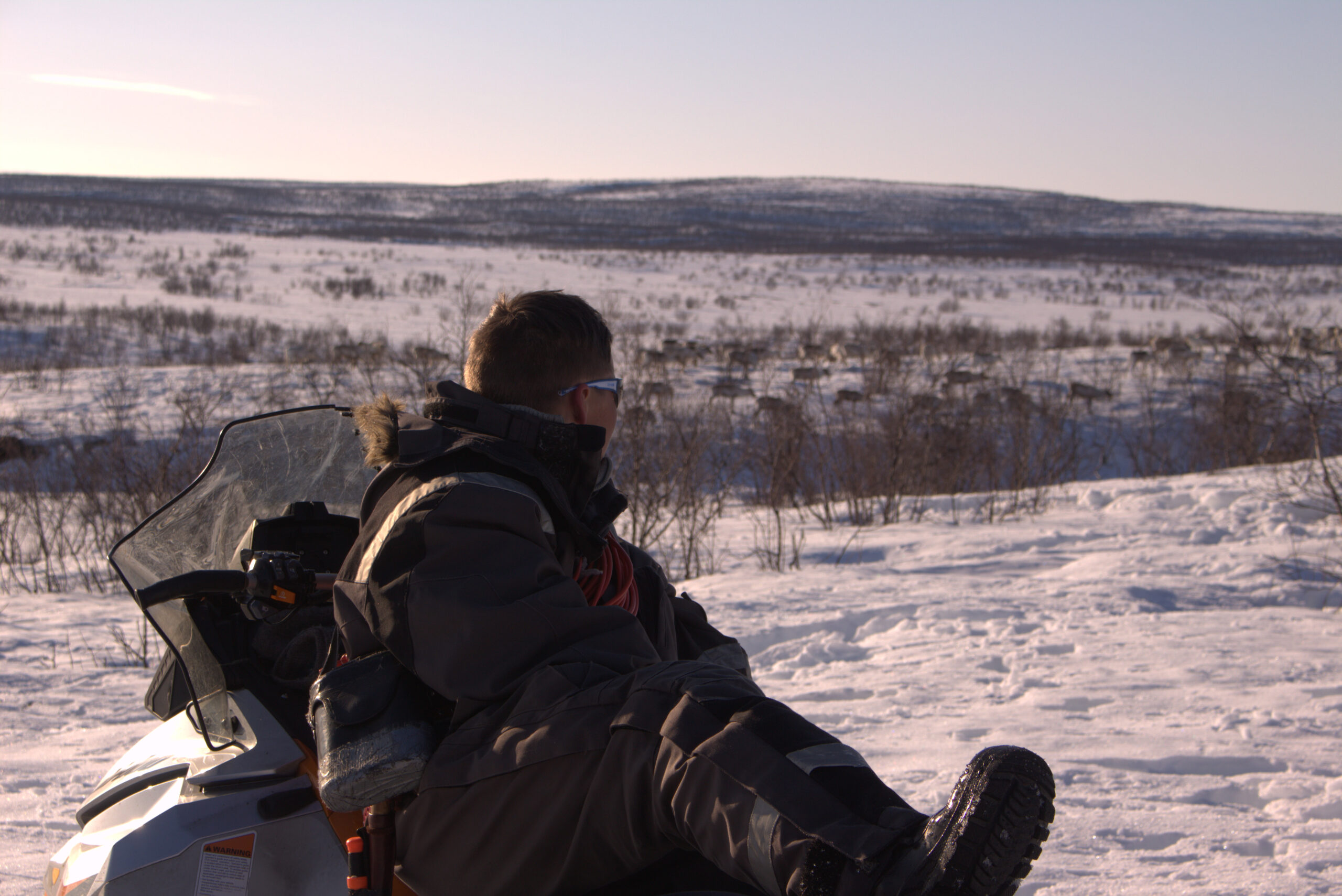 Time-out with a family of reindeer herders | Destinasjon Sápmi